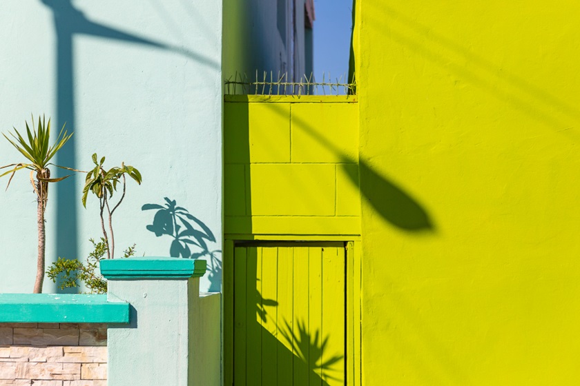 Bold and Vibrant: Color Trends for Outdoor Spaces in 2024 - In house at ...