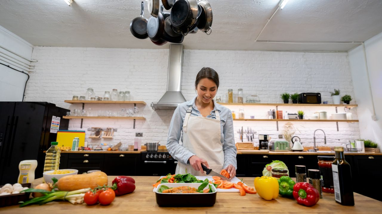 How Busy Professionals Run Successful Homes - In house at home